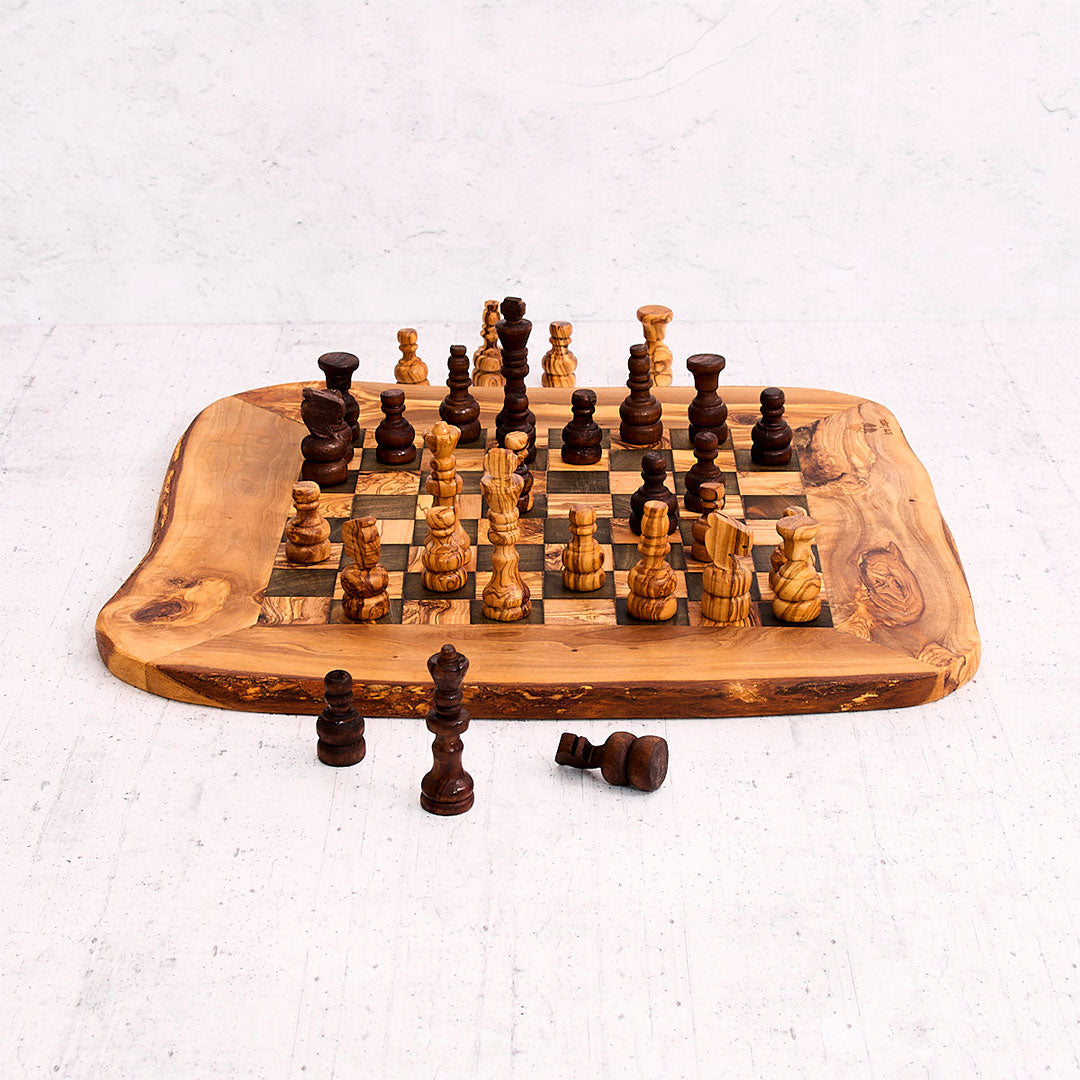 Olive Wood Chess Set – Handcrafted Italian Design – Sweetaly